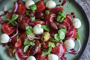 Fresh Tomato & Mozzarella Salad with Basil Recipe | Rustle Up